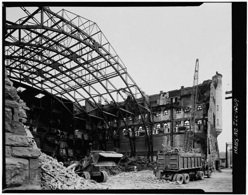 First Regiment Infantry Armory Demolition 2 | Fortress-like … | Flickr