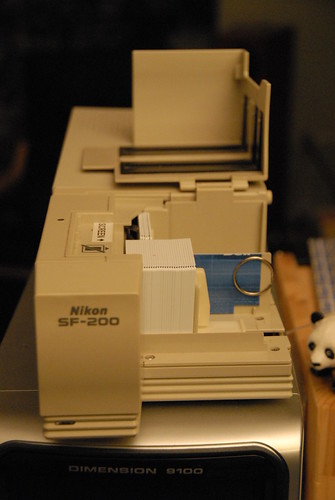 Scanning in progress | Scanning slides with a Nikon LS-2000 … | Flickr