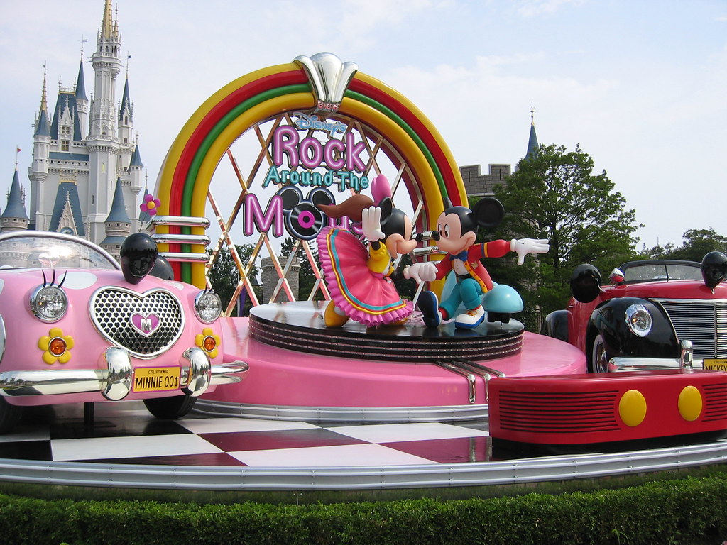 Disney rock around the mouse. | Taken at Tokyo Disney Land, … | Flickr