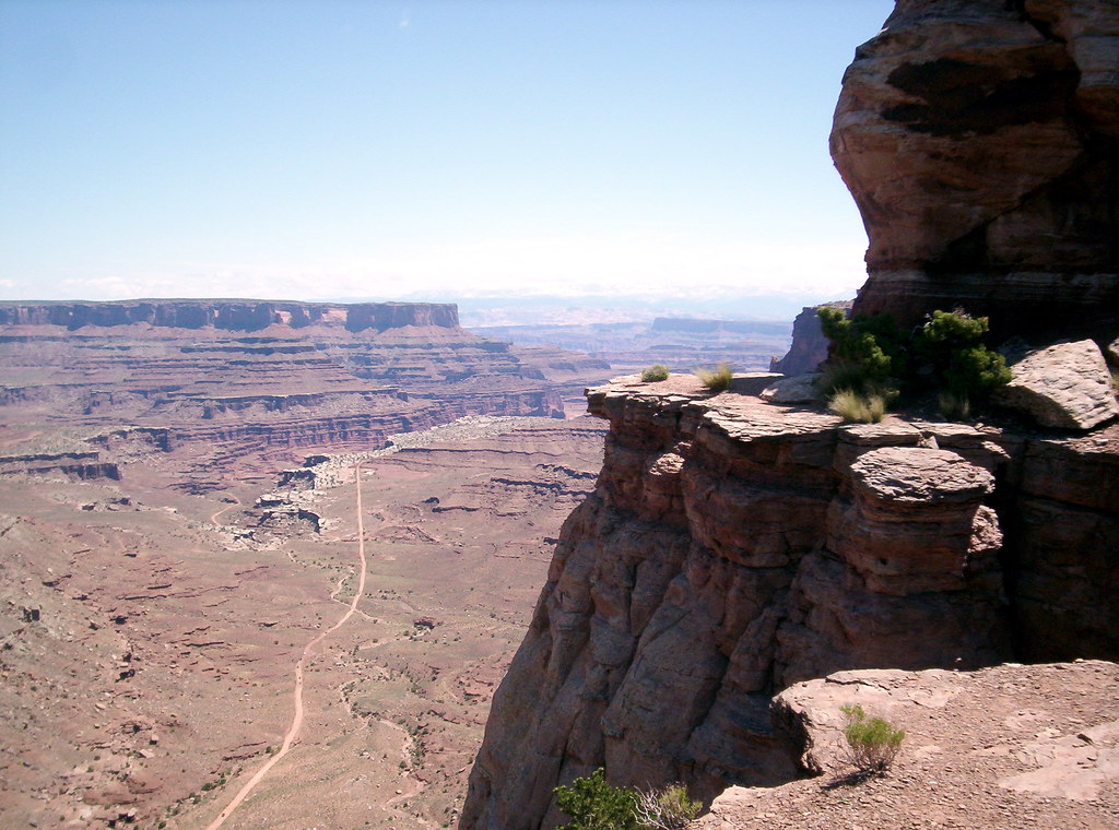 12 Best Hikes in Canyonlands National Park - Trailhead Traveler