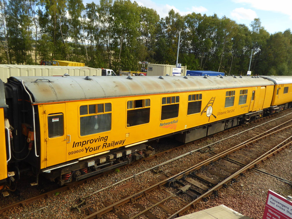 Network Rail mark 1 999606 ultrasonic test train coach at … | Flickr