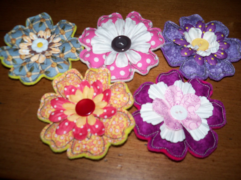 More flowers! | I am still passing out flowers! These are th… | Flickr