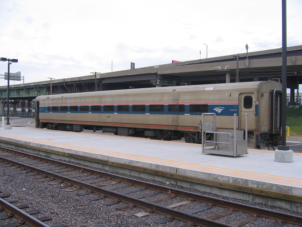 Amtrak | A Horizon car at the new St Louis station | Jeff Durham | Flickr