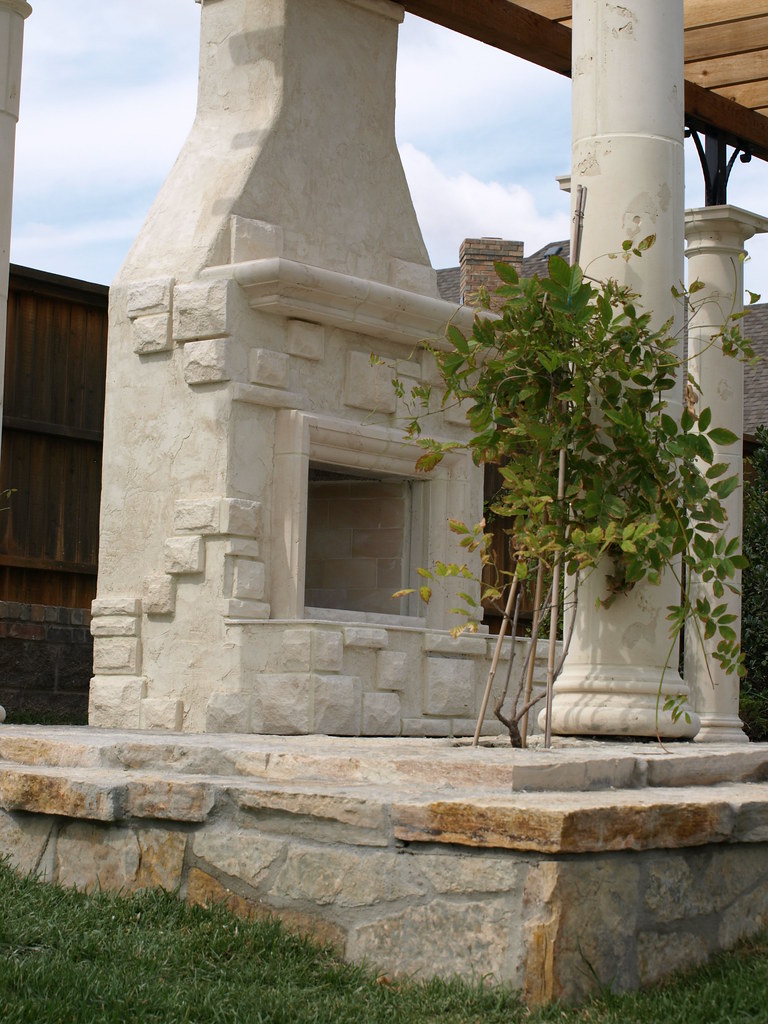 Wedding Party Pergola | Garden pergola with stucco and Austi… | Flickr