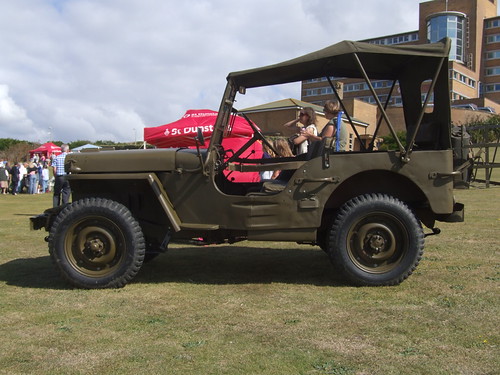 US Army jeep side view | Again this Jeep though beautifully … | Flickr