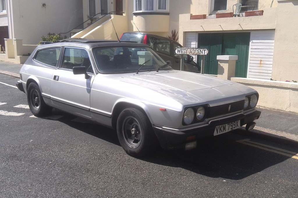 1982 Reliant Scimitar SE6 | Scott Barrett | Flickr