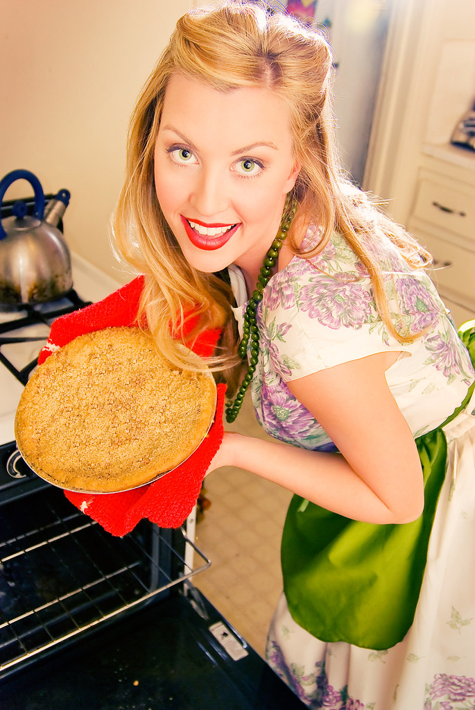 Blonde Housewife A Photo On Flickriver