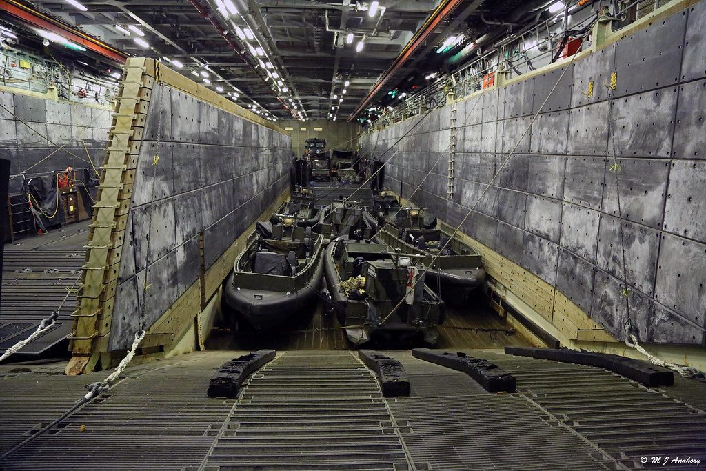 Royal Navy's HMS Bulwark (L15) - Landing Craft Compartment… | Flickr