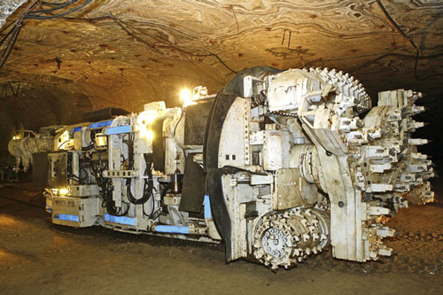 Sandvik Borer Miner MF320 | The Sandvik Borer Miner MF320 is… | Flickr