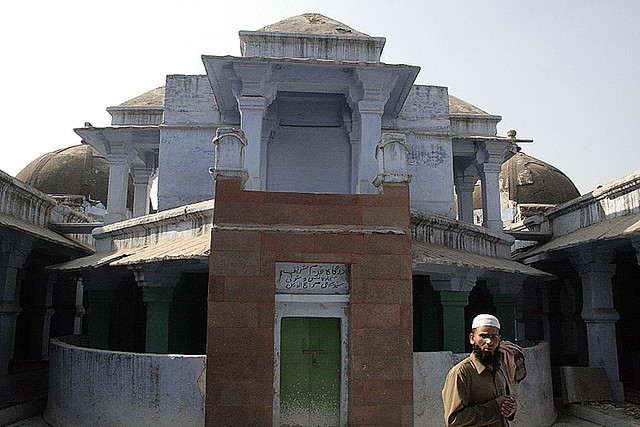 Qadam Sharif Delhi | Qadam-Sharif lies in Paharganj Delhi. I… | Flickr