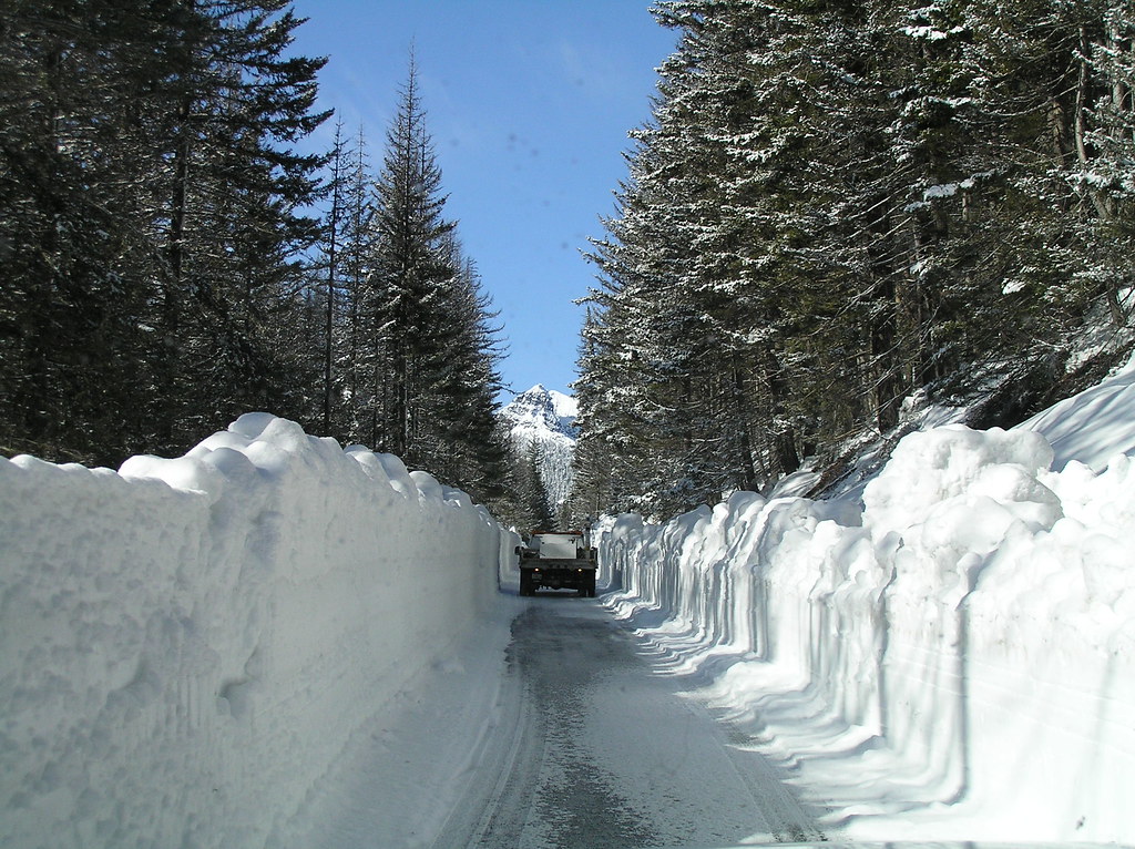 SR 410 Clearing Chinook Pass | Washington State Dept of Transportation ...