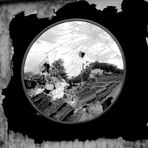 Smashed Mirror | Gare des Eaux-Vives, Geneva | St Stev | Flickr