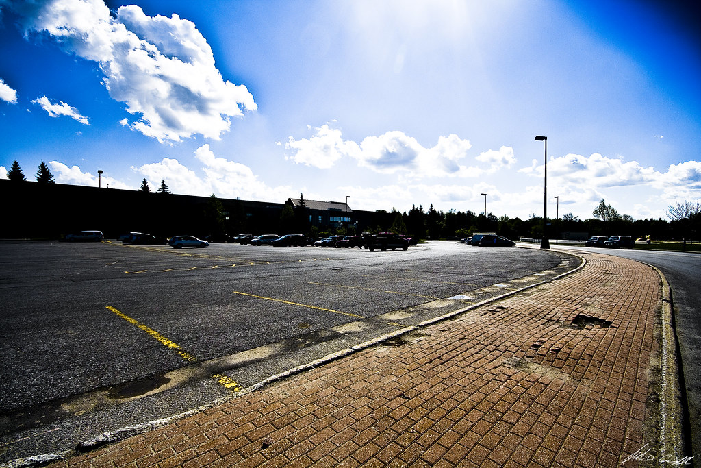 Baker Walter | Walter Baker Sports Centre in the sun, the pl… | Flickr