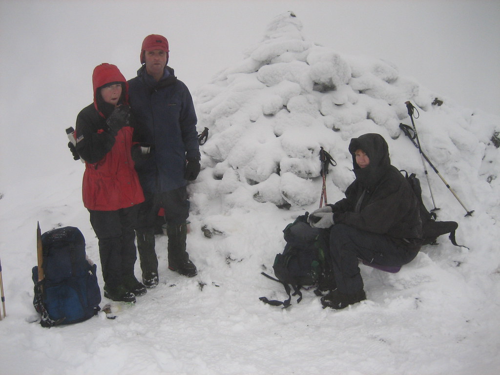 Ben Challum summit - a photo on Flickriver