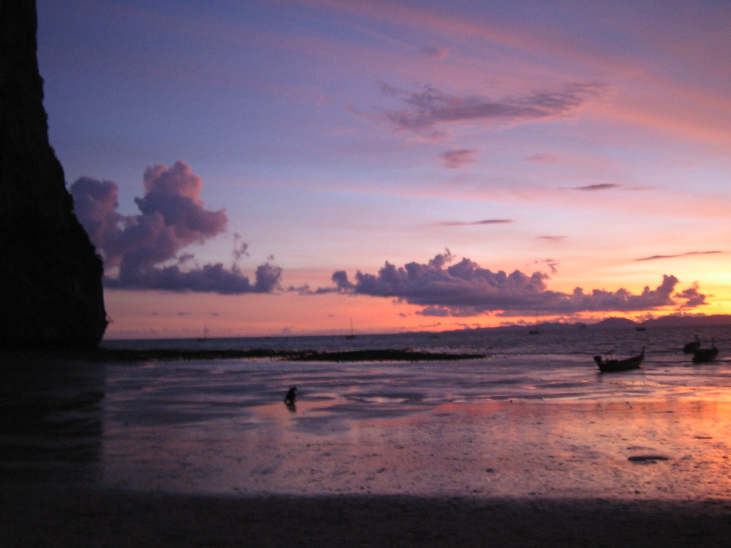 Railey beach sunset | Sunset at Railey Beach, Railey West. K… | Flickr