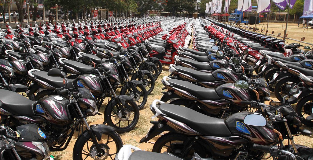 State Sector Field Officers' Get Motorcycles | President Mah… | Flickr