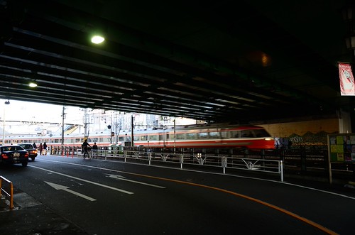 Odakyu Romance Car LSE Train at the West of Yoyogi-hachima… | Flickr