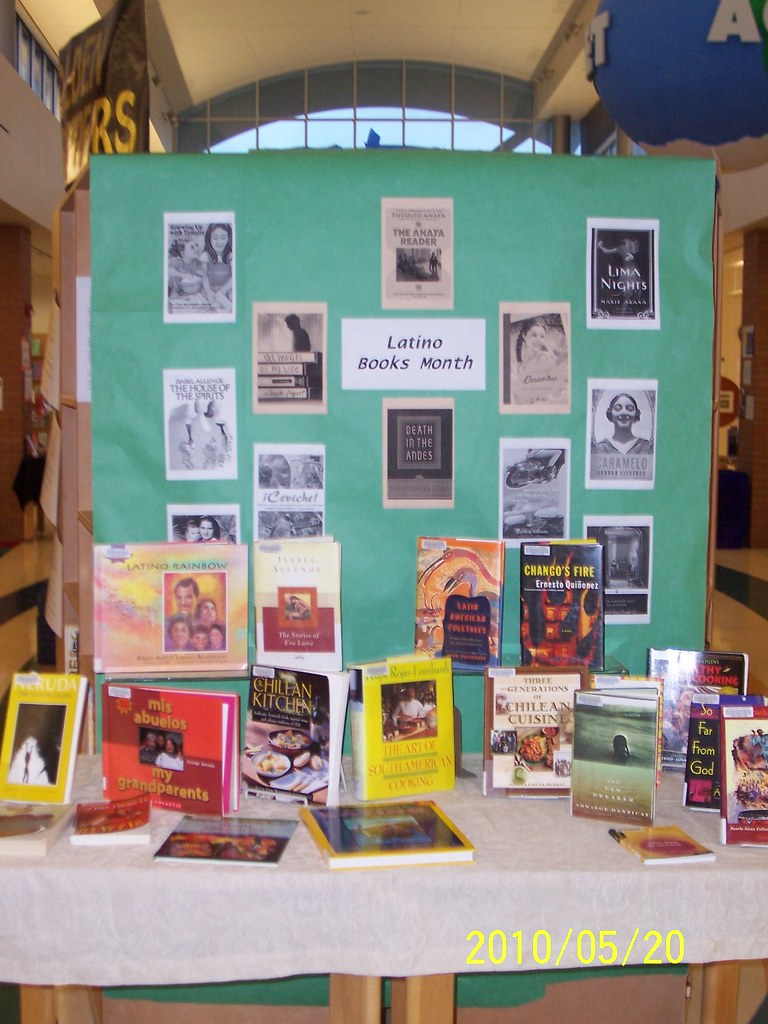Latino bulletin | Walt Branch Bulletins | creative bulletin boards | Flickr