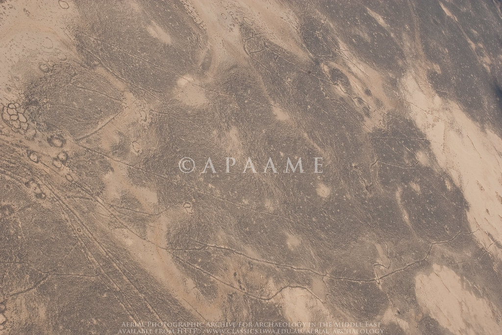 Rajil Site Aerial View: Intersecting Walls and Circular Enclosures in the Desert