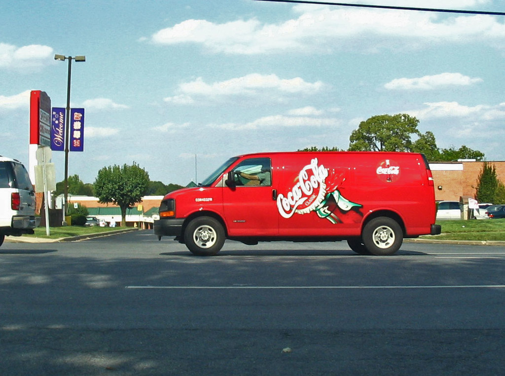 COCA-COLA SERVICE VAN | Coke Vending Machine Service Van | Flickr