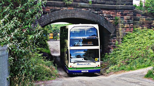 Hawords Travel Group DAF DB250 East Lancs Lowlander (F17 H… | Flickr