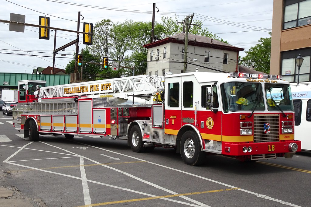 PFD Ladder 8 | Philadelphia Fire Department Ladder 8 2017 KM… | Flickr