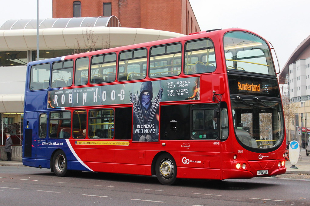 GO NORTH EAST 6902 LX06EBA LEAVES GATESHEAD INTERCHANGE ON… | Flickr