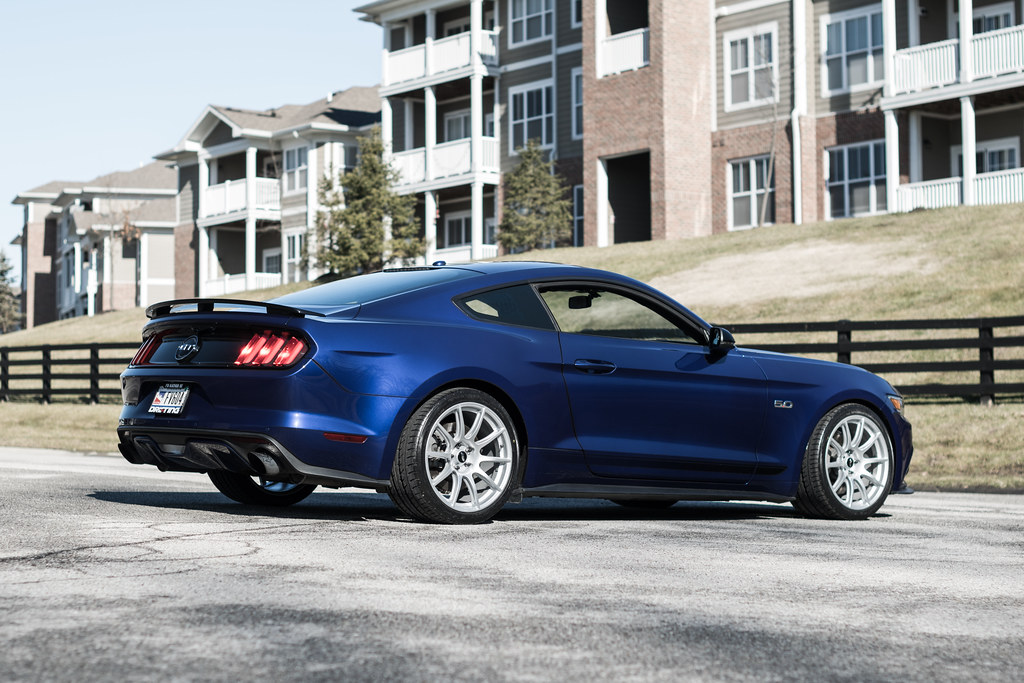 Jae's Mustang GT with 19" SM-10 Wheels | Ford Mustang GT 5.0… | Flickr
