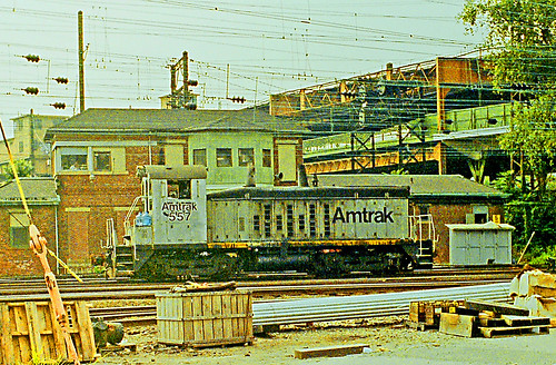 AMTRAK Endcab Switcher Number 557, Sunnyside Yard, Long Is… | Flickr