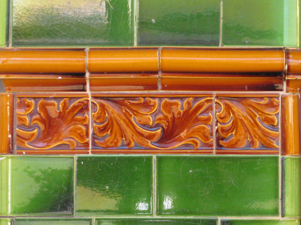 Art Nouveau Frieze Tiles - Nolan Street, Maryborough | Flickr