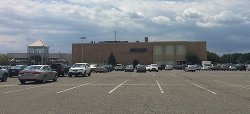 Sears - Moorestown Mall Moorestown, NJ | Mike Kalasnik | Flickr