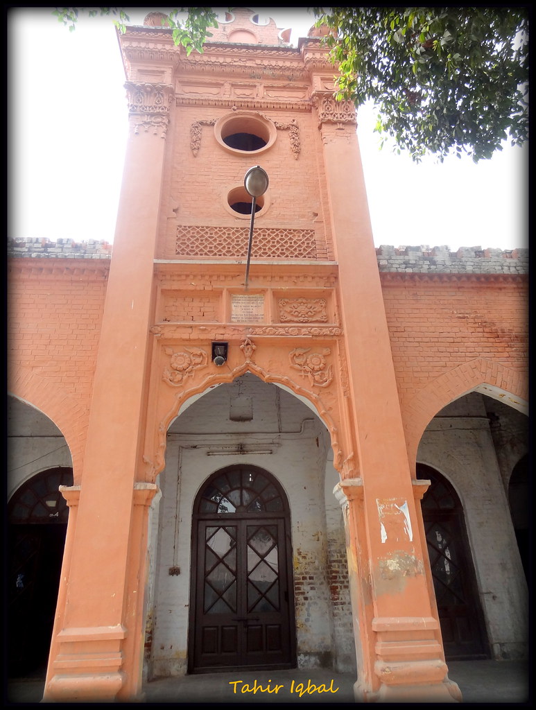Pre Partition 1947 DAV College Lahore, After Partition it … | Flickr