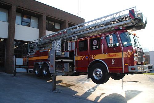 Toronto Fire | Tower 333 | Larry Thorne | Flickr