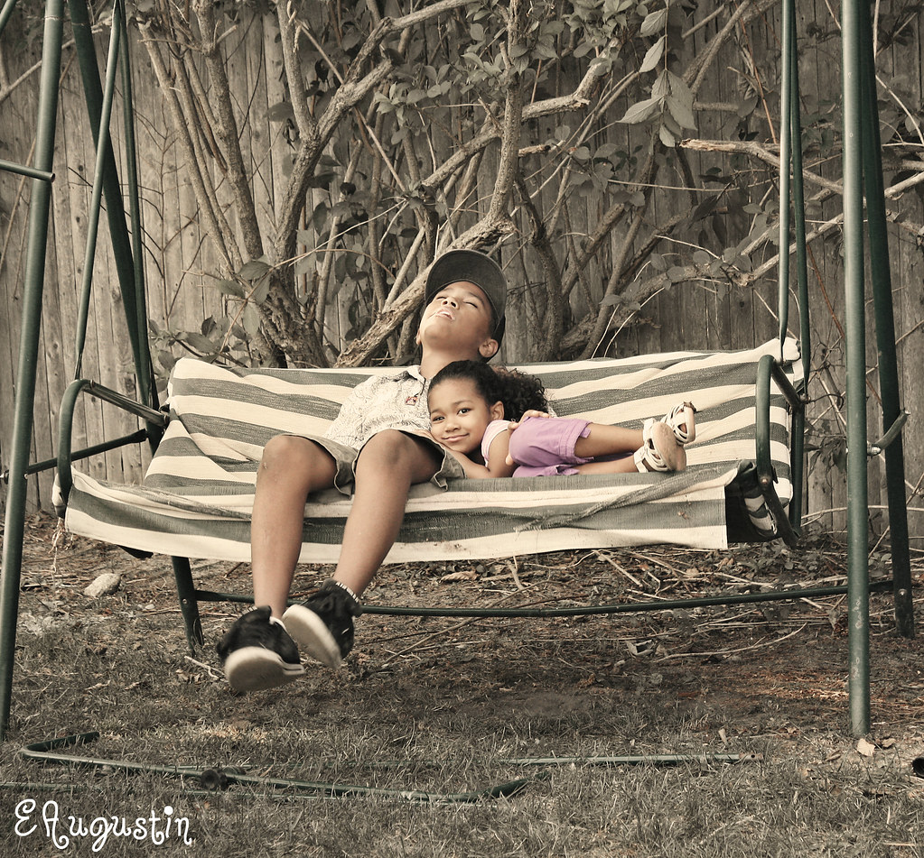 Sibling Love | This picture says it all. | Ellie Augustin | Flickr