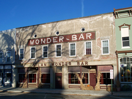 OH Milan - Wonder Bar | Front of Wonder Bar in Milan, Ohio. | Flickr