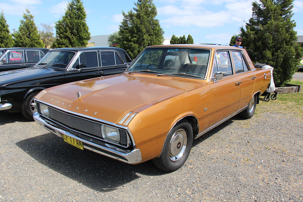 1970 Chrysler Valiant VG Regal Sedan | Citron Gold The VG Va… | Flickr