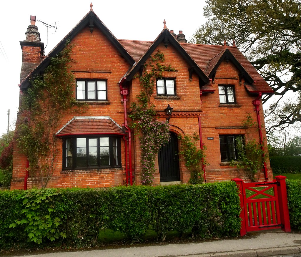 [74768] Sledmere : Estate Cottage | Estate Cottage, Croome R… | Flickr
