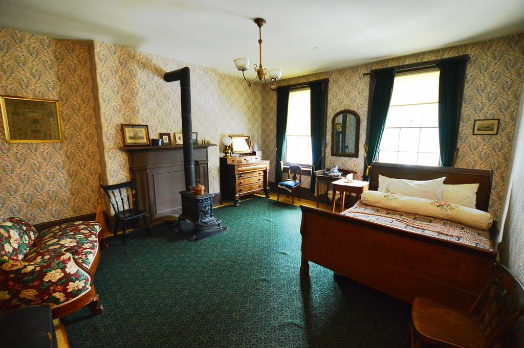 Master Bedroom / Mackenzie House .... 82 Bond Street .... … | Flickr
