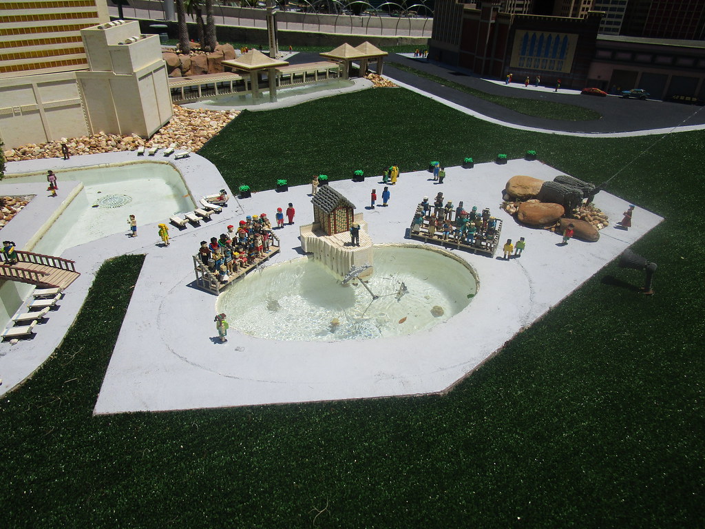 Legoland Miniland: Las Vegas | Winter Haven, FL. April 2019.… | Flickr