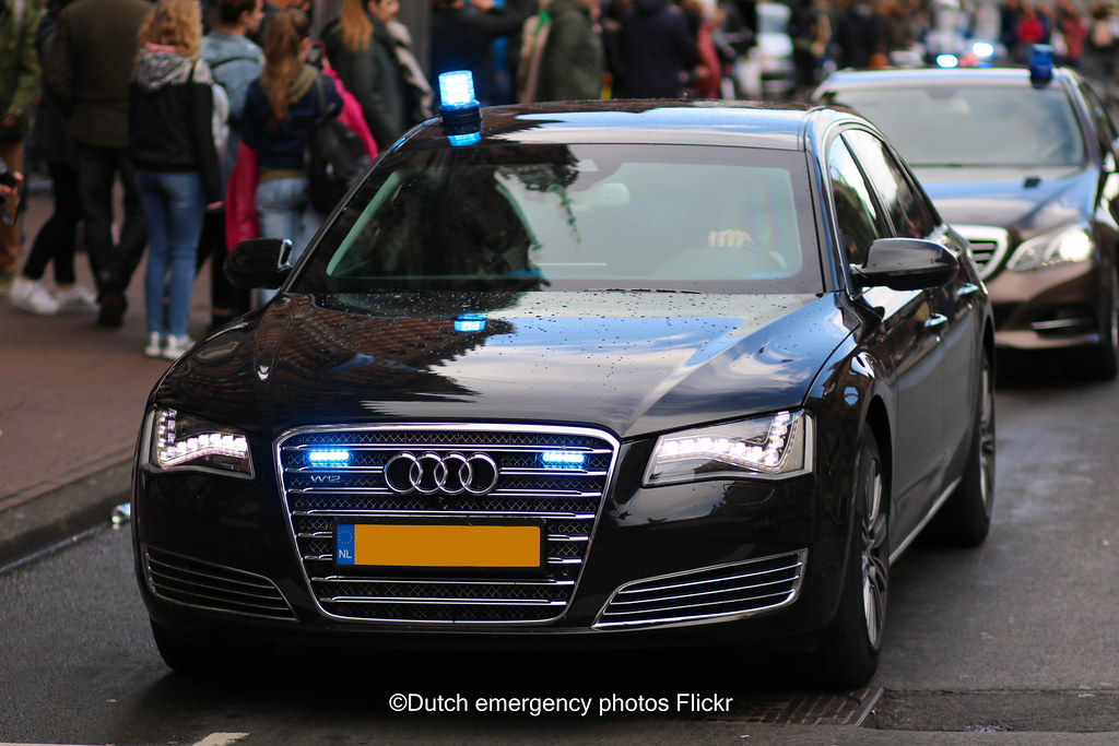 Dutch royal security Audi A8L - a photo on Flickriver
