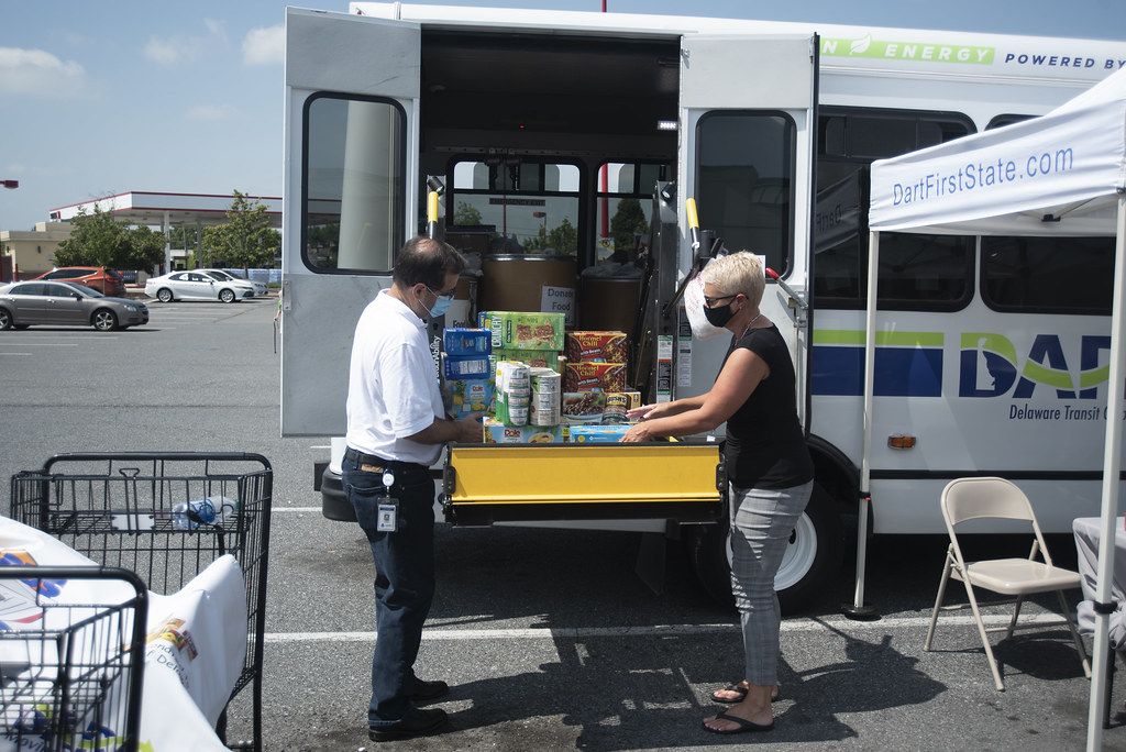 6059 - 044 | Stuff the Bus to help the Food Bank of Delaware… | Flickr
