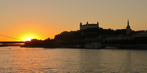 020Aug 26: Sunset over Danube River | IMG_5577-1_C | Palo Bartos | Flickr