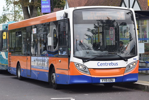 586 YY15 GDU Dunstable Asda 07-09-20 | Centrebus South | Aaron Stevens ...