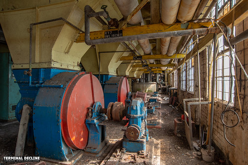 British Sugar | Beet slicers in the Bardney sugar factory, w… | Flickr