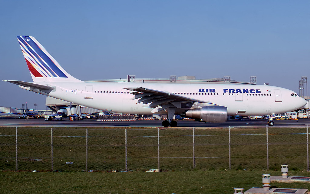 Air France Airbus A300 F-BVGI | The image above is a scan fr… | Flickr