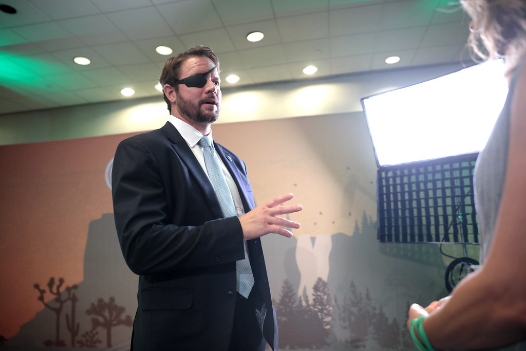 Dan Crenshaw | U.S. Congressman Dan Crenshaw speaking with a… | Flickr