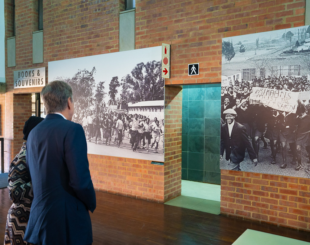Secretary Blinken Visits the Hector Pieterson Memorial with YALI Alumni