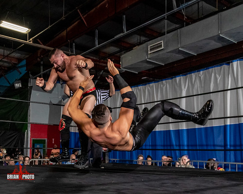 Joe Ocasio def Cole Karter (17 of 40) | Brian Krieger | Flickr