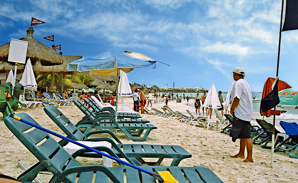 Beach At Captain Daves Playa Del Carmen Mexico Flickr 5920