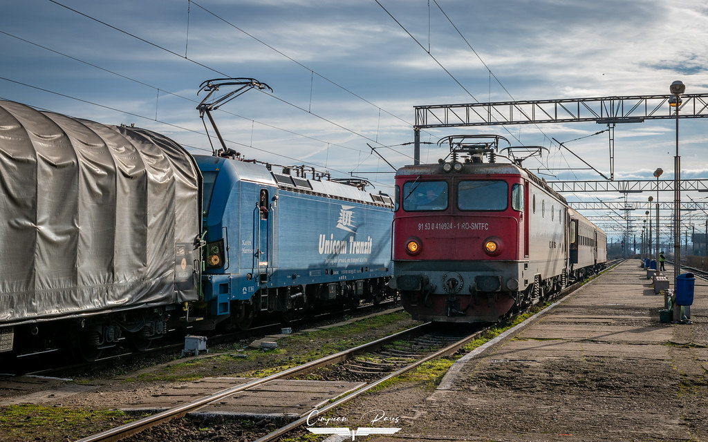 EA 924 + Siemens Smartron 192 002 UTZ | EA 924 la tracțiunea… | Flickr